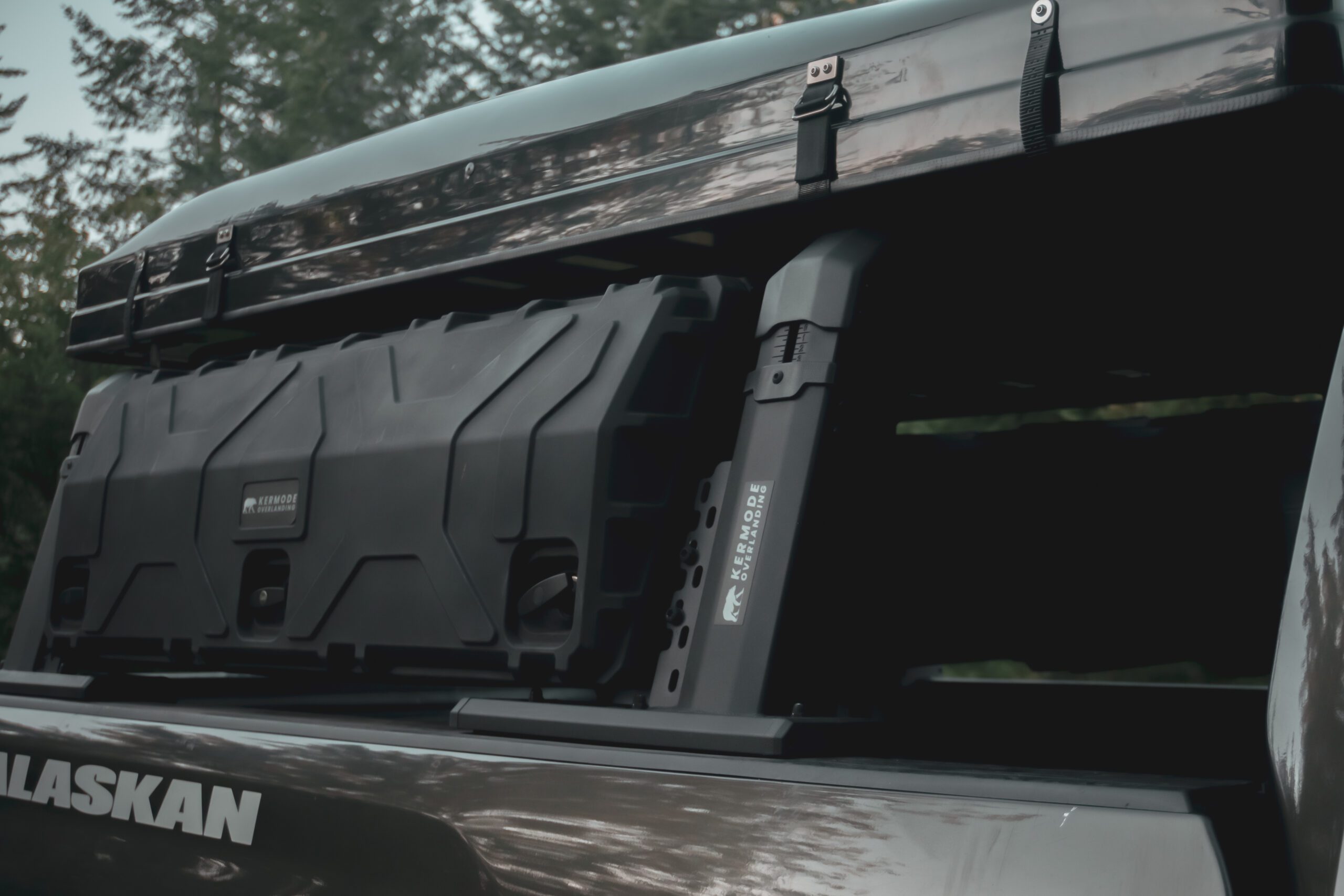 Are Bed Racks with Pod Systems Worth It? Pros and Cons for Overlanders ...